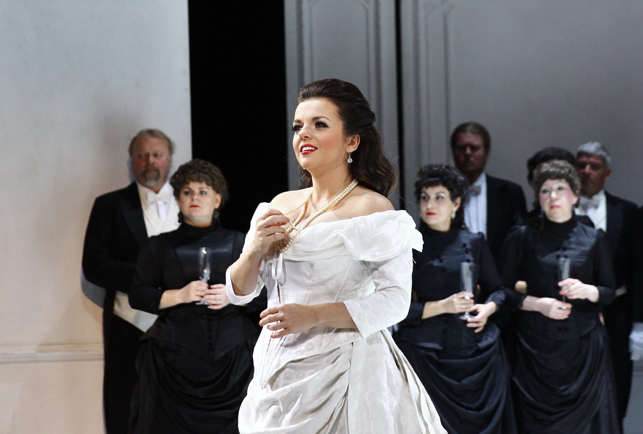 LA TRAVIATA | The State Opera – Prague – OPERA DIARY
